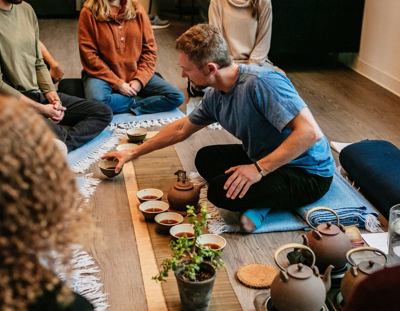 Welcoming the Lunar New Year with Tea Customs – Living Tea